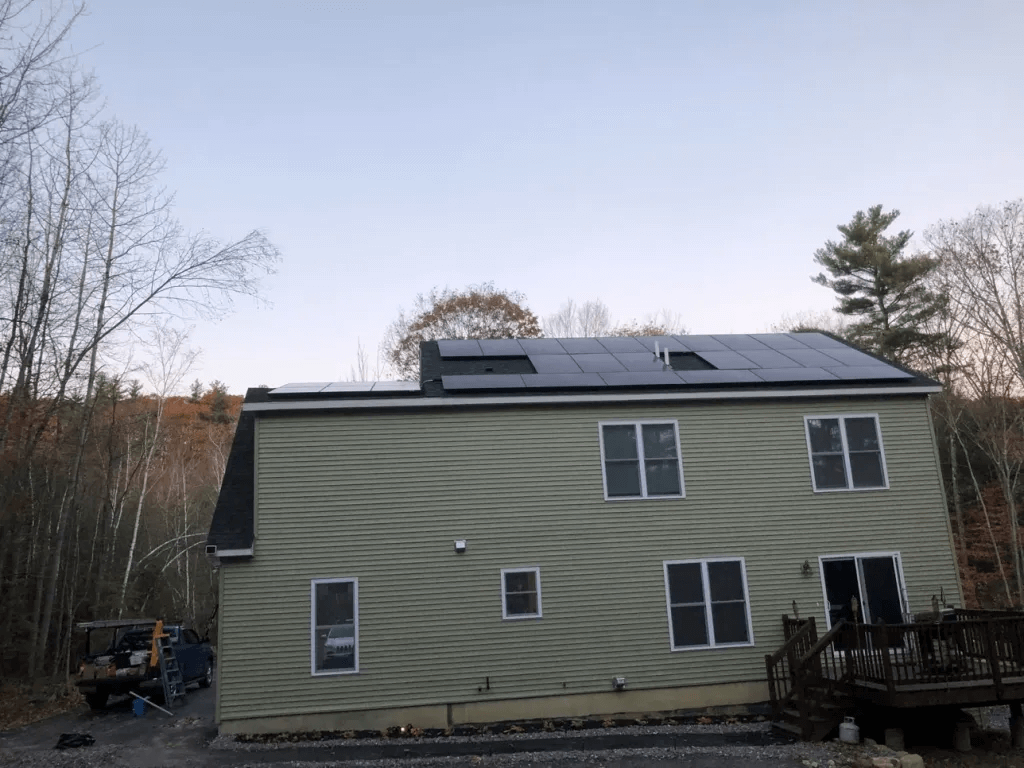 29-Module Roof System in Weare - Cebu Solar Power